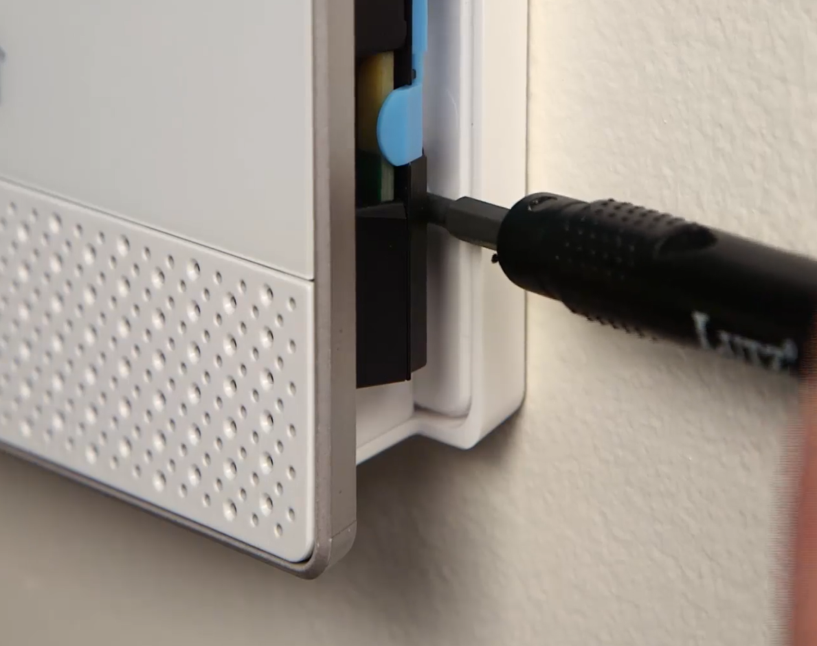 Lyric Panel - Replace Cell Module